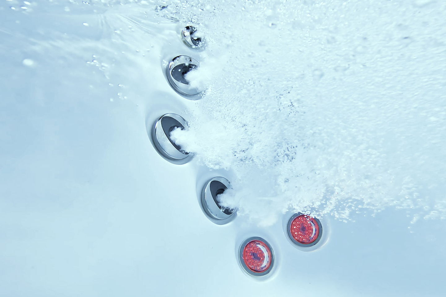 What is Red Light therapy? | Jacuzzi®