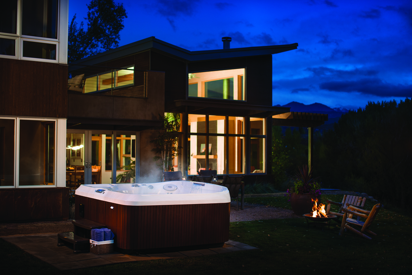 Exploring 10-Person Hot Tub Dimensions for Ultimate Comfort | Jacuzzi ...