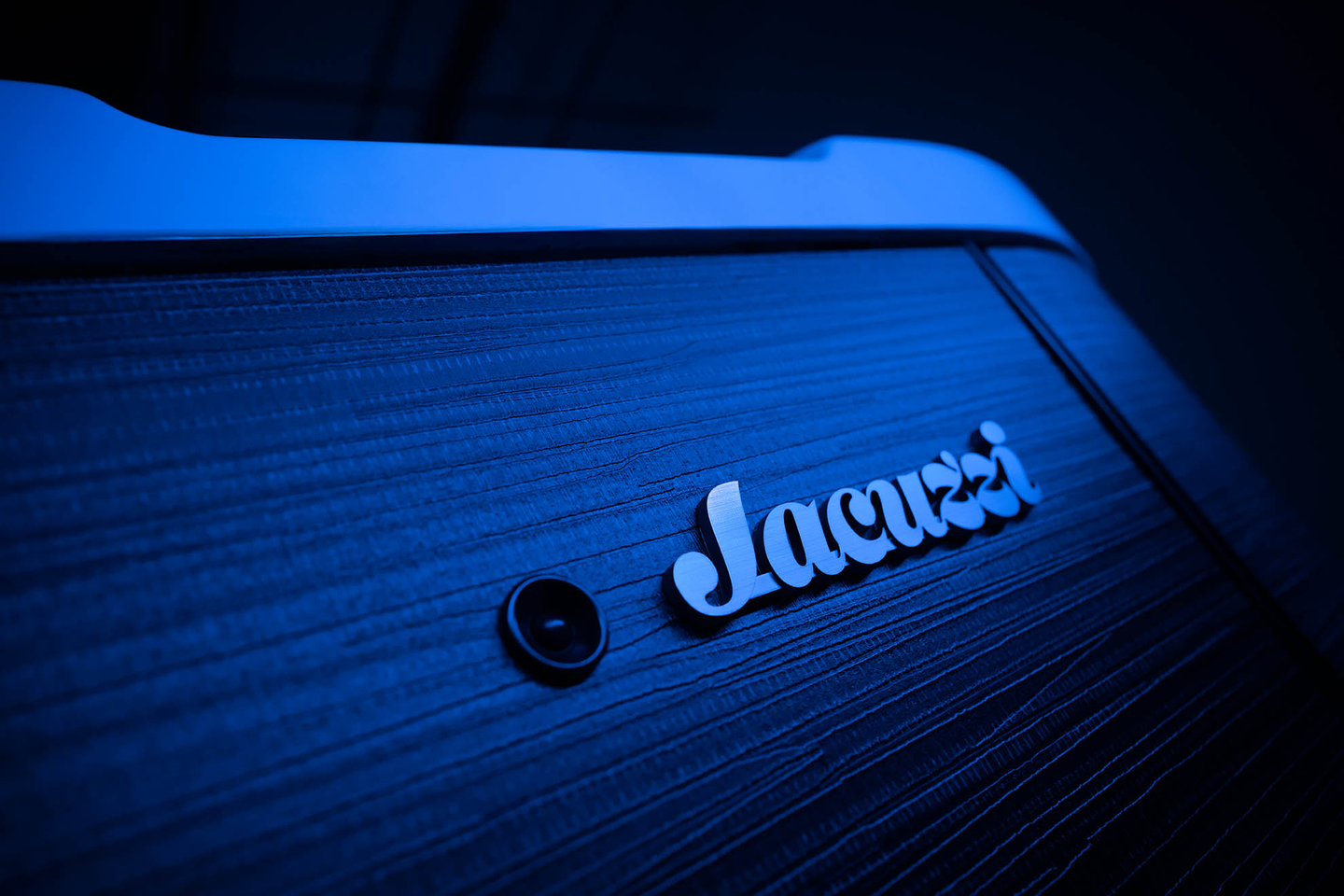 Shop Hot Tubs, Saunas, Swim Spas, Bath Products & More | Jacuzzi.com ...