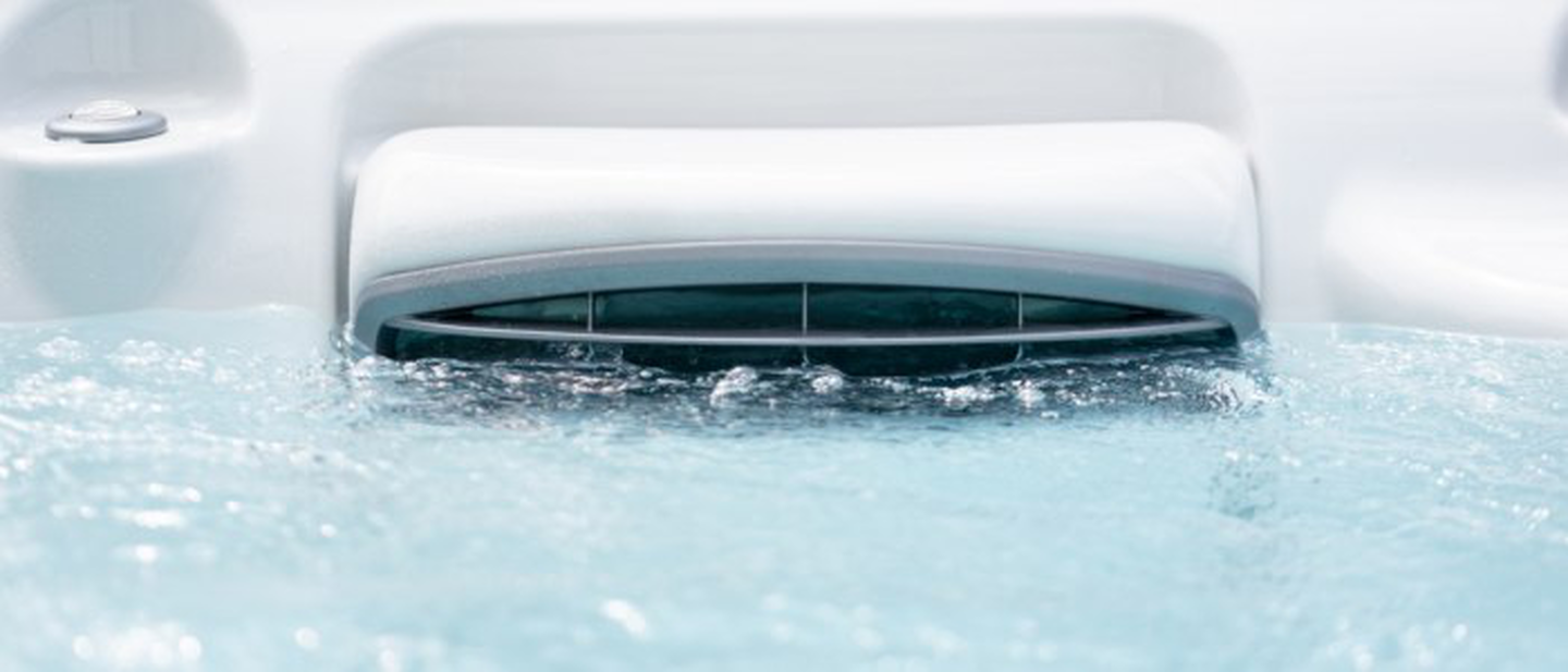 Jacuzzi® UK Swim Spa Servicing | Jacuzzi® UK