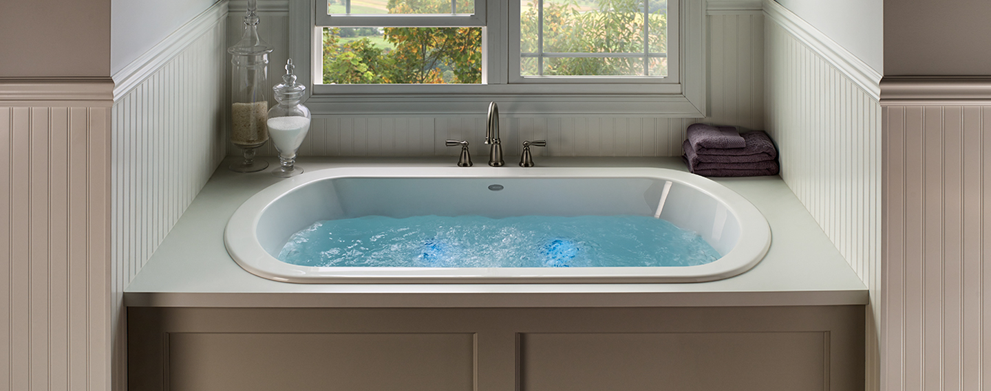 Heated Soaking Tubs and Heated Bathtubs | Jacuzzi.com | Jacuzzi®