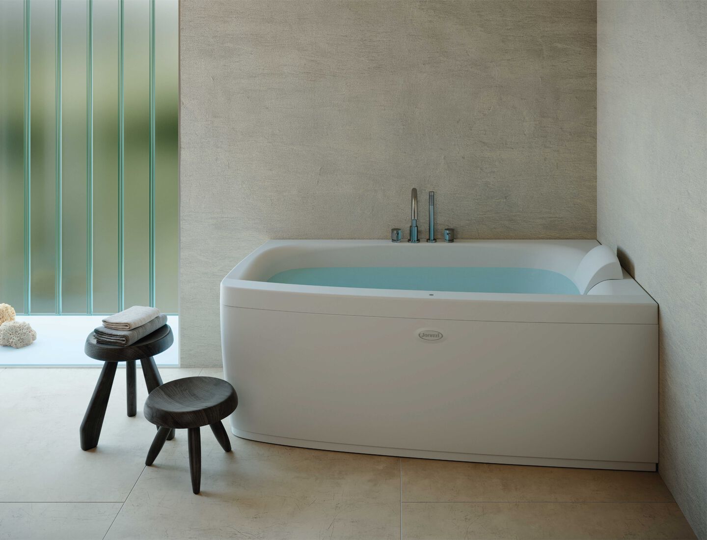 Jacuzzi® Baths | Bathtubs, Showers & Faucets | Jacuzzi.com | Jacuzzi® EMEA