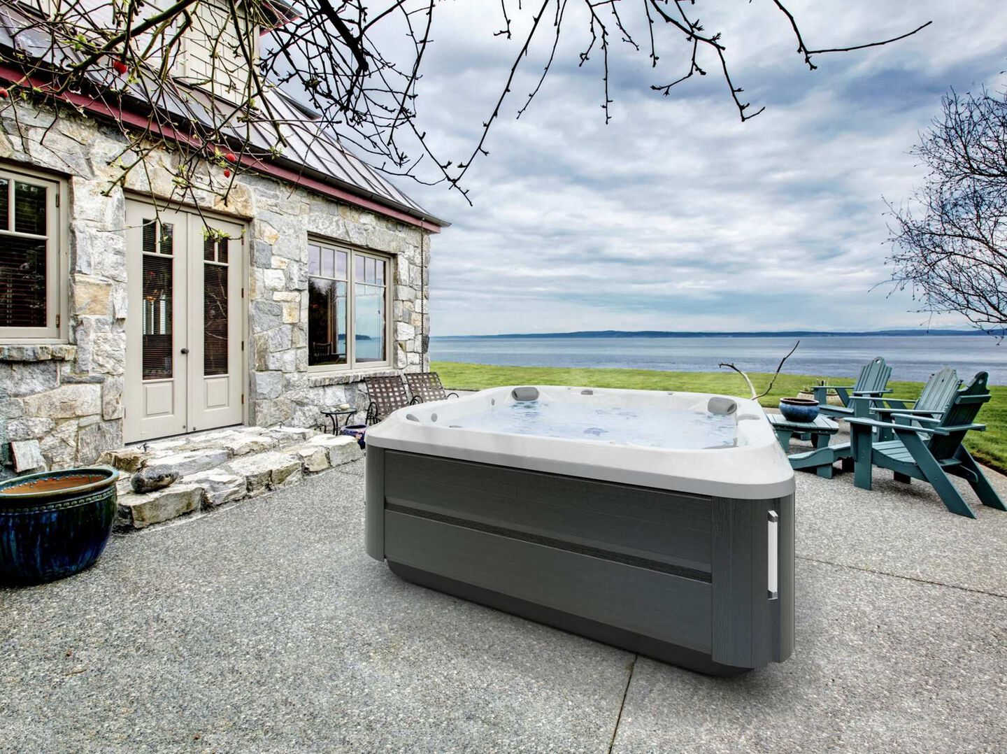 Hot Tubs | Indoor & Outdoor Hot Tubs | Jacuzzi.com | Jacuzzi® EMEA