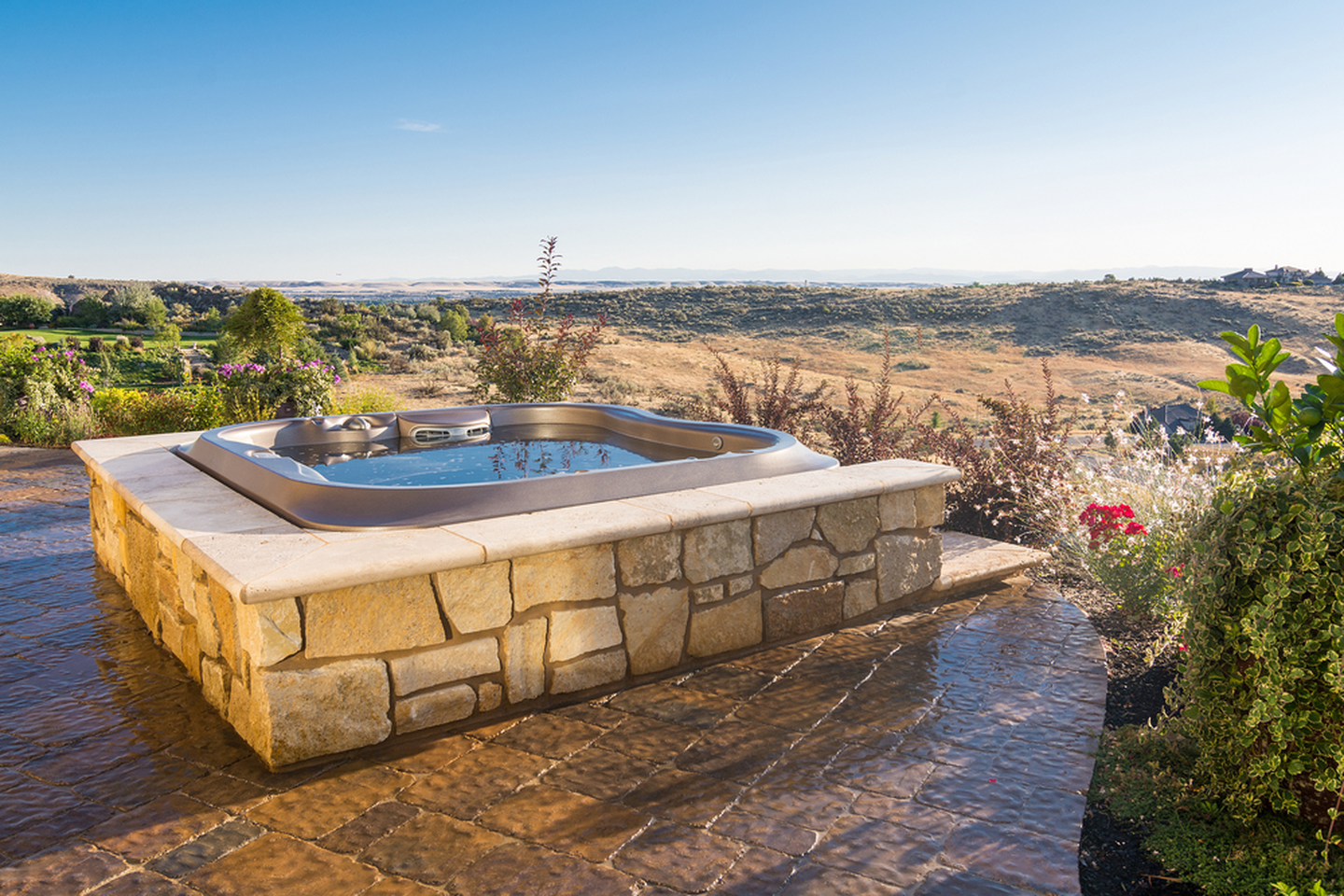 Exploring the Best Rectangular Hot Tubs for a Stylish Retreat | Jacuzzi®