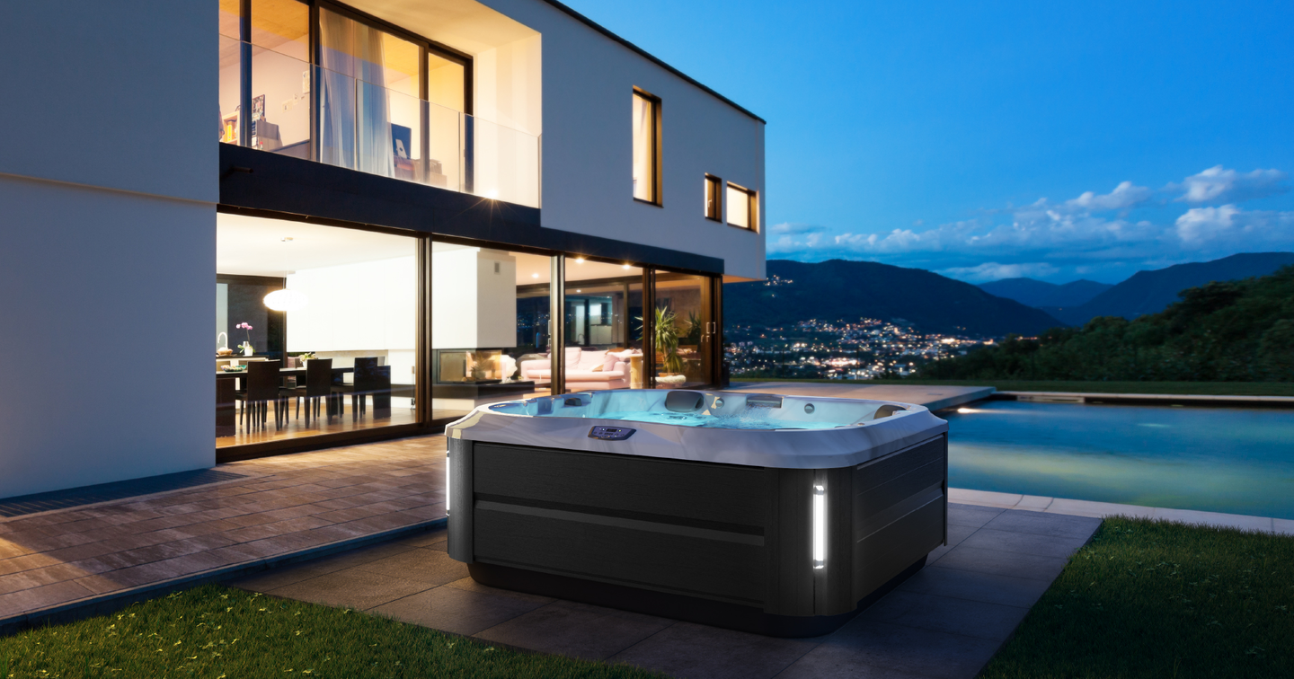 Shop Hot Tubs, Saunas, Swim Spas, Bath Products & More | Jacuzzi.com ...