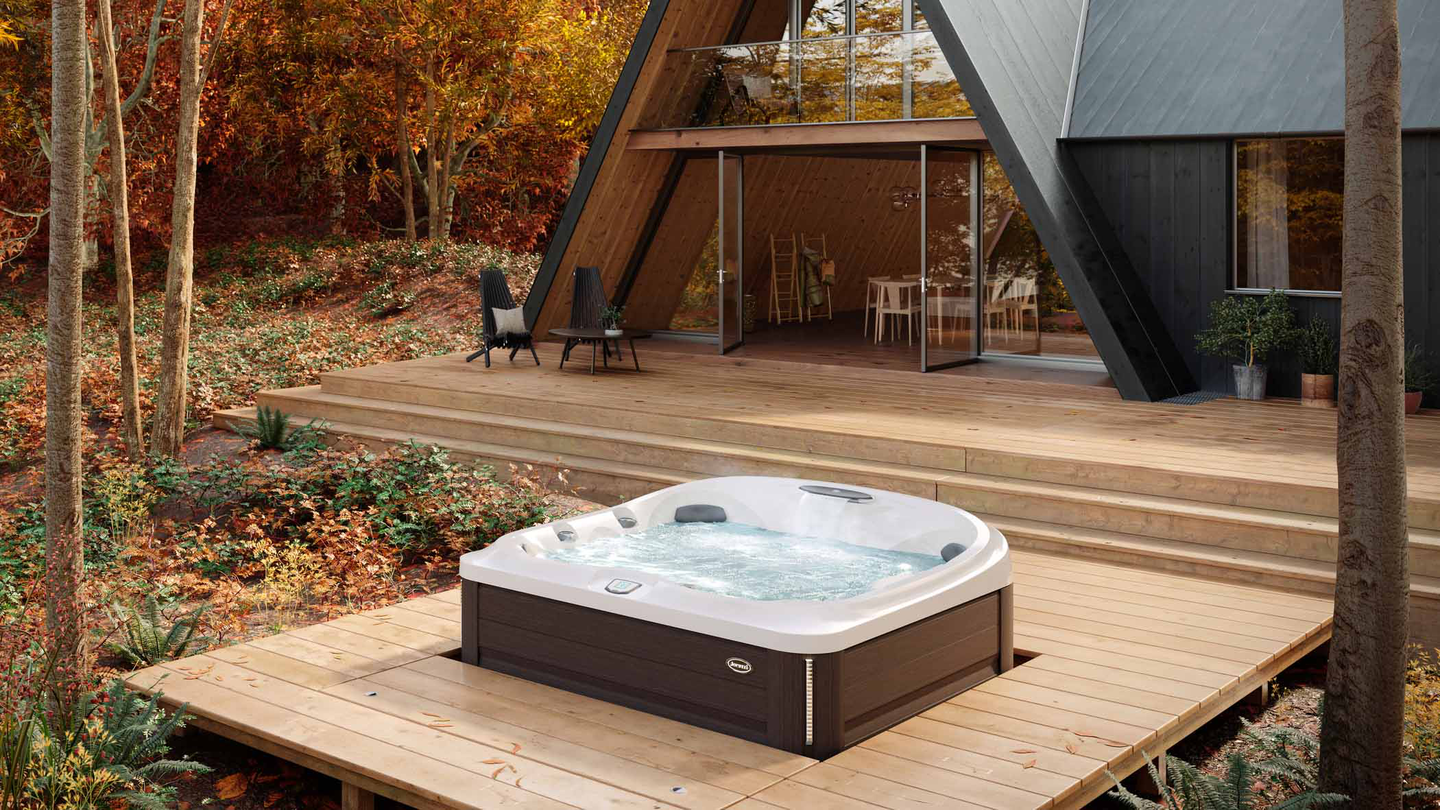 Jacuzzi® Hot Tubs and Spas | Jacuzzi.com | Jacuzzi®