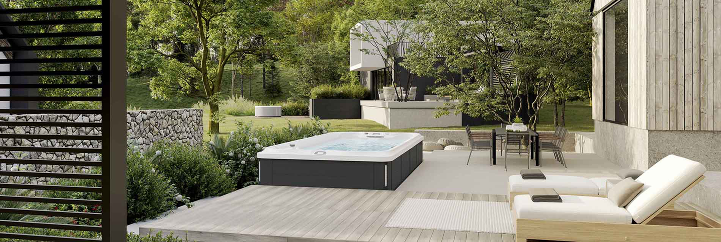 Jacuzzi® Swim Spas and All Seasons Pools | Jacuzzi® Canada