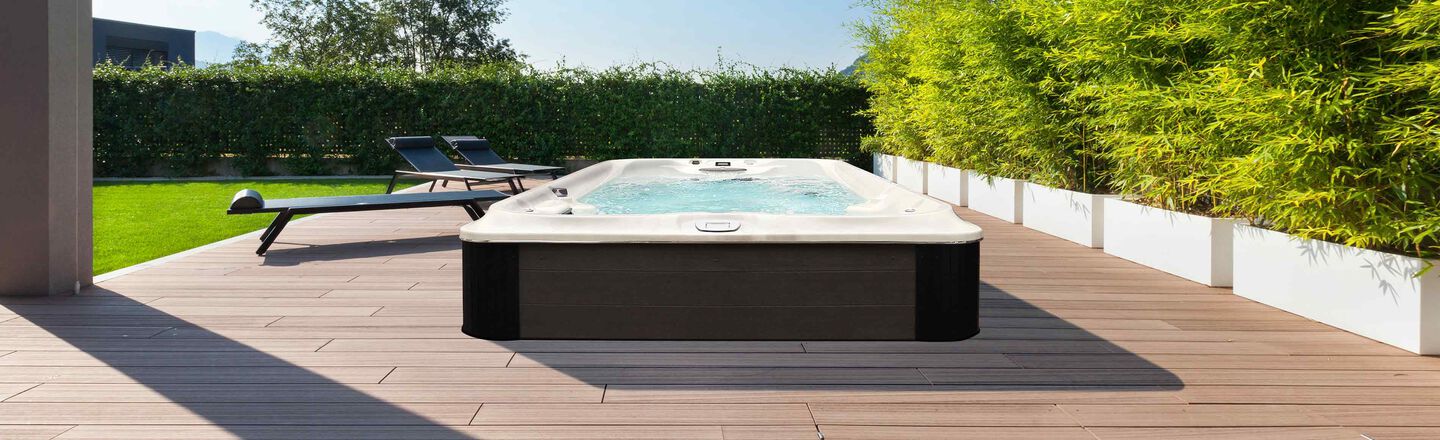 Jacuzzi Swim Spa | Indoor & Outdoor Swim Spas | Jacuzzi.com | Jacuzzi®