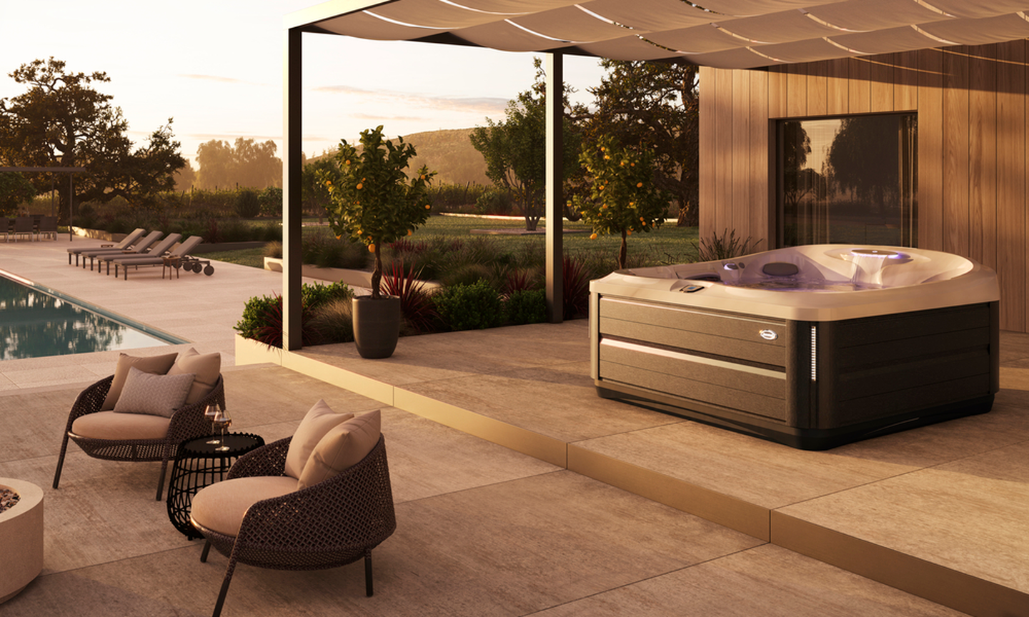 Above Ground Hot Tub: Elevating Outdoor Relaxation with Style and ...