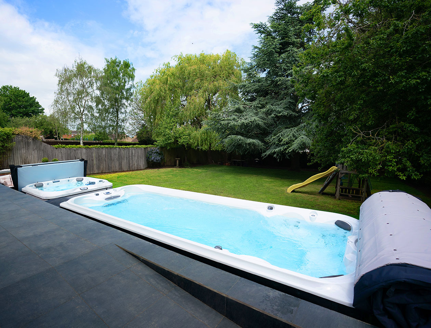 Shop Hot Tubs, Swim Spas, Infrared Saunas & More | Jacuzzi® UK