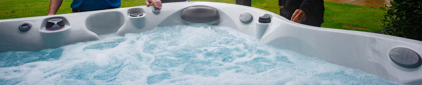 Peter Andre | Jacuzzi® Ambassadors | Jacuzzi® UK