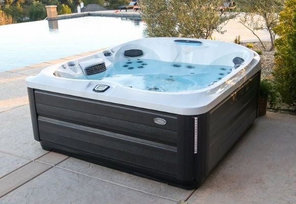 Browse All Swim Spas | Jacuzzi® UK | Jacuzzi® United Kingdom