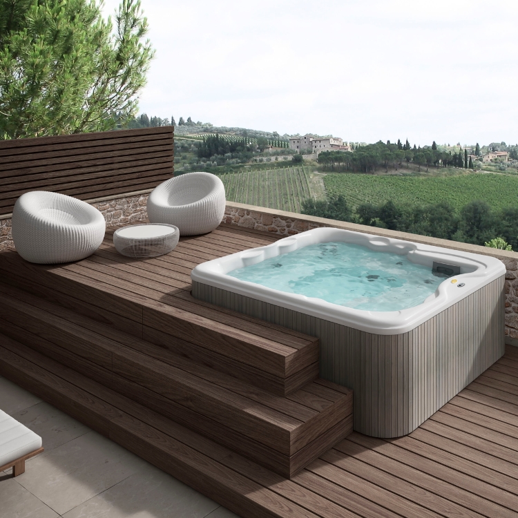 Lodge L Holiday Park Hot Tub | Jacuzzi® UK